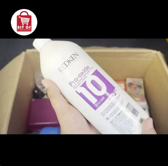 REDKEN BOTTLE - BIT OF EVERYTHING – BIT OF EVERYTHING
